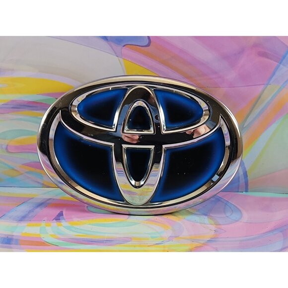 Toyota | Accents | Geniune Oem Toyota Prius 202017 Front Grill Emblem ...